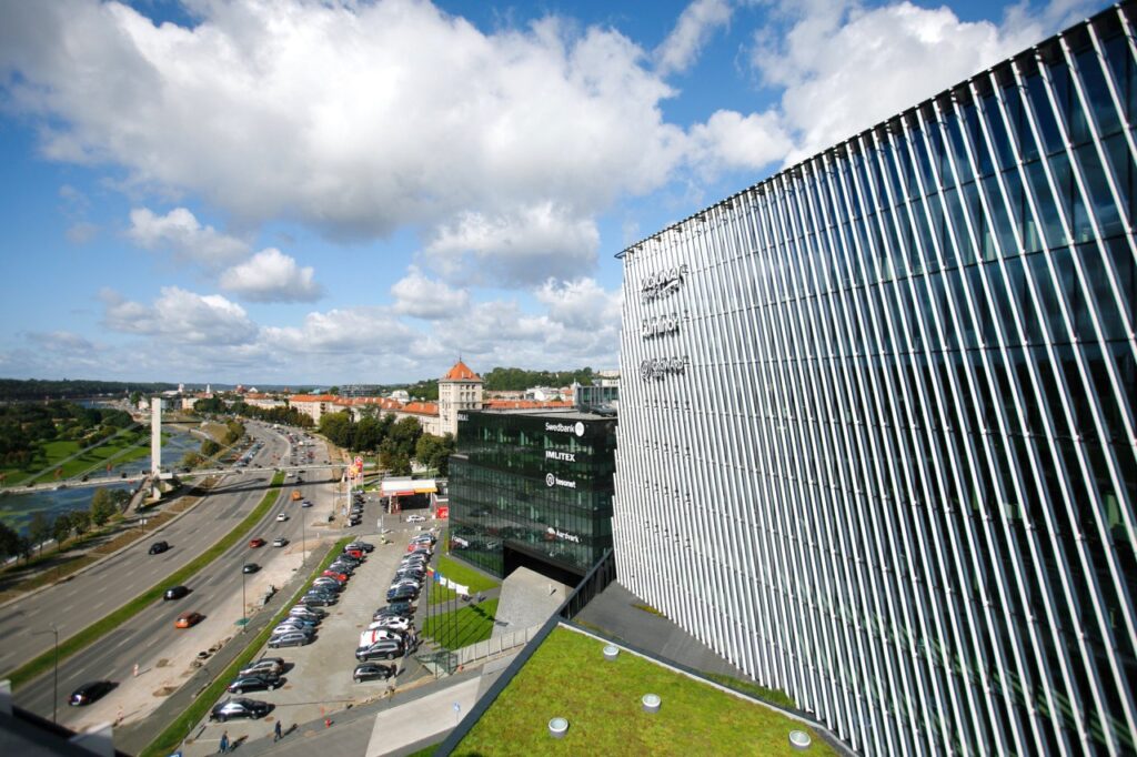 MAGNUM Office Building - Aluflam Group